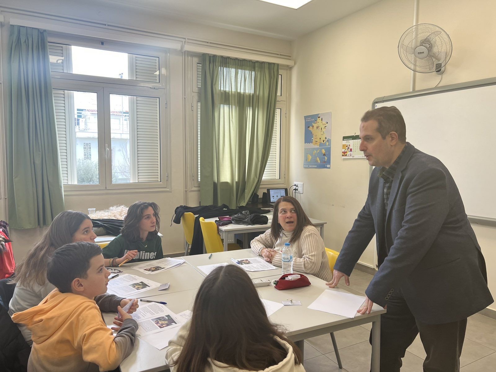 ΓΥΜΝΑΣΙΟ ΛΥΚΕΙΟ Vive le Fantastique! Version polar!