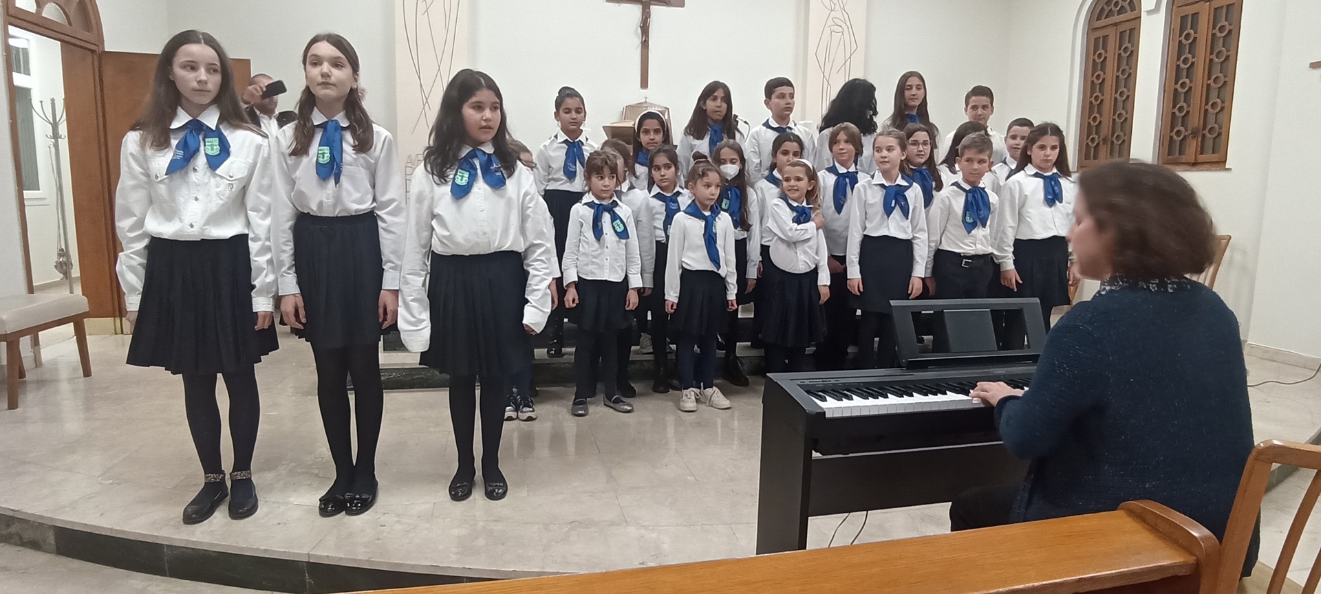 ΕΛΛΗΝΟΓΑΛΛΙΚΗ ΣΧΟΛΗ ΟΥΡΣΟΥΛΙΝΩΝ: ΕΟΡΤΗ ΑΓΙΑΣ ΑΓΓΕΛΑΣ ΜΕΡΙΤΣΙ, ΙΔΡΥΤΡΙΑΣ ...