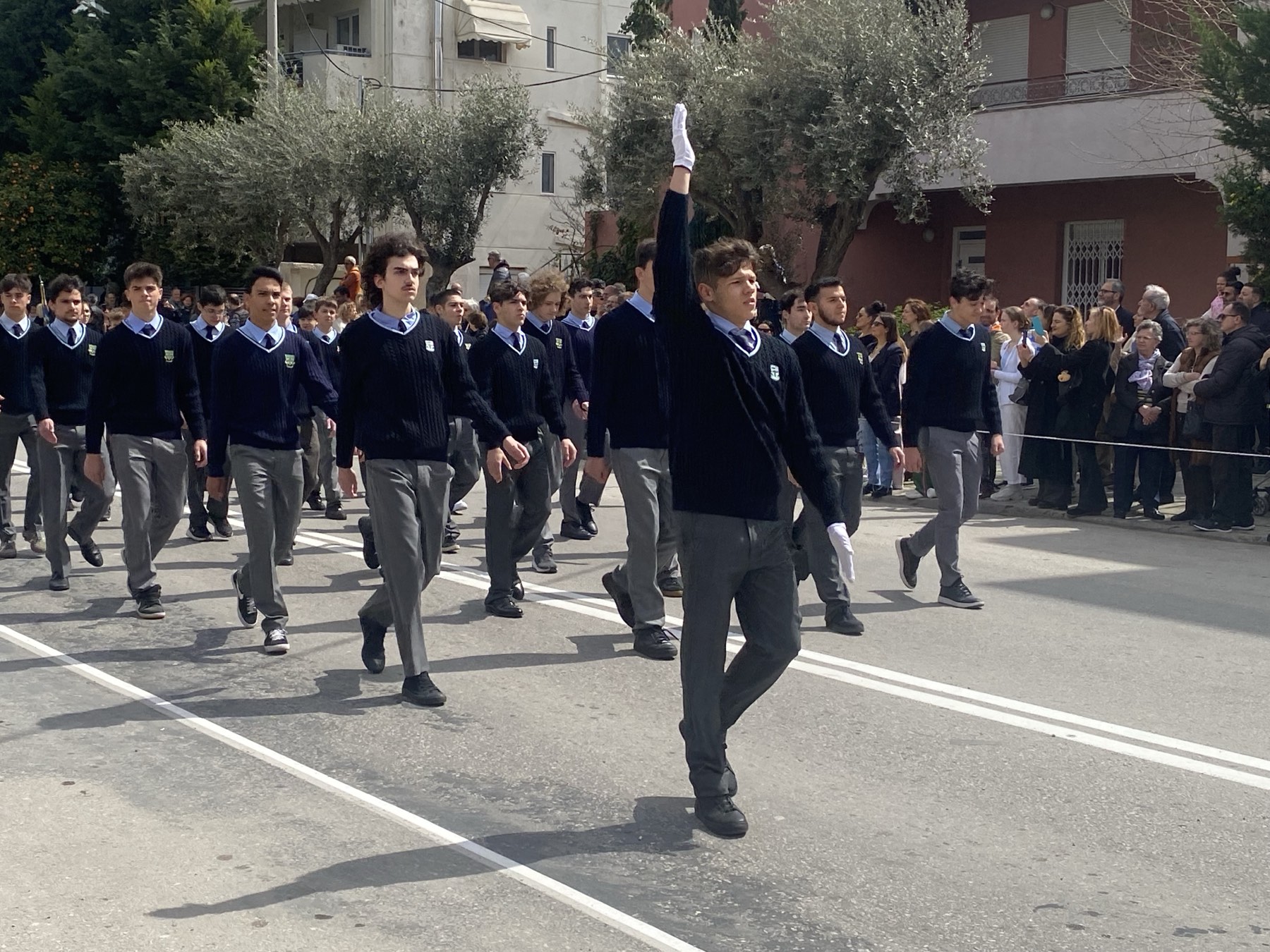 Το Γυμνάσιο - Λύκειο της Σχολής μας στην παρέλαση του Δήμου μας.
